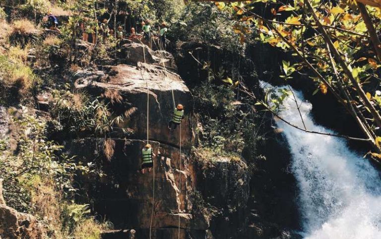 Trải nghiệm đu dây Zipline Đà Lạt ở Datanla High Rope Course